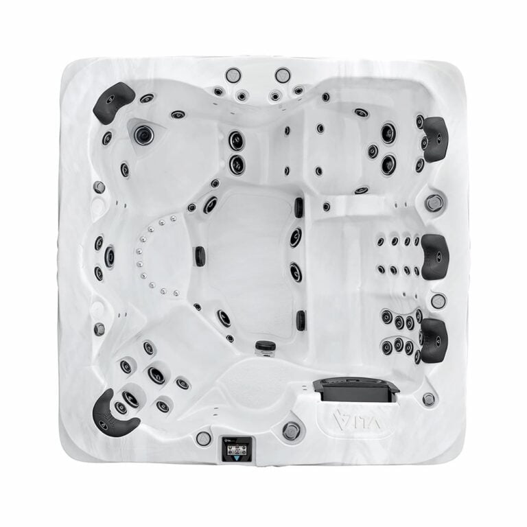 Cabaret: Large Family 7 Person Hot Tub - Piscines et Spas Seychelles ...